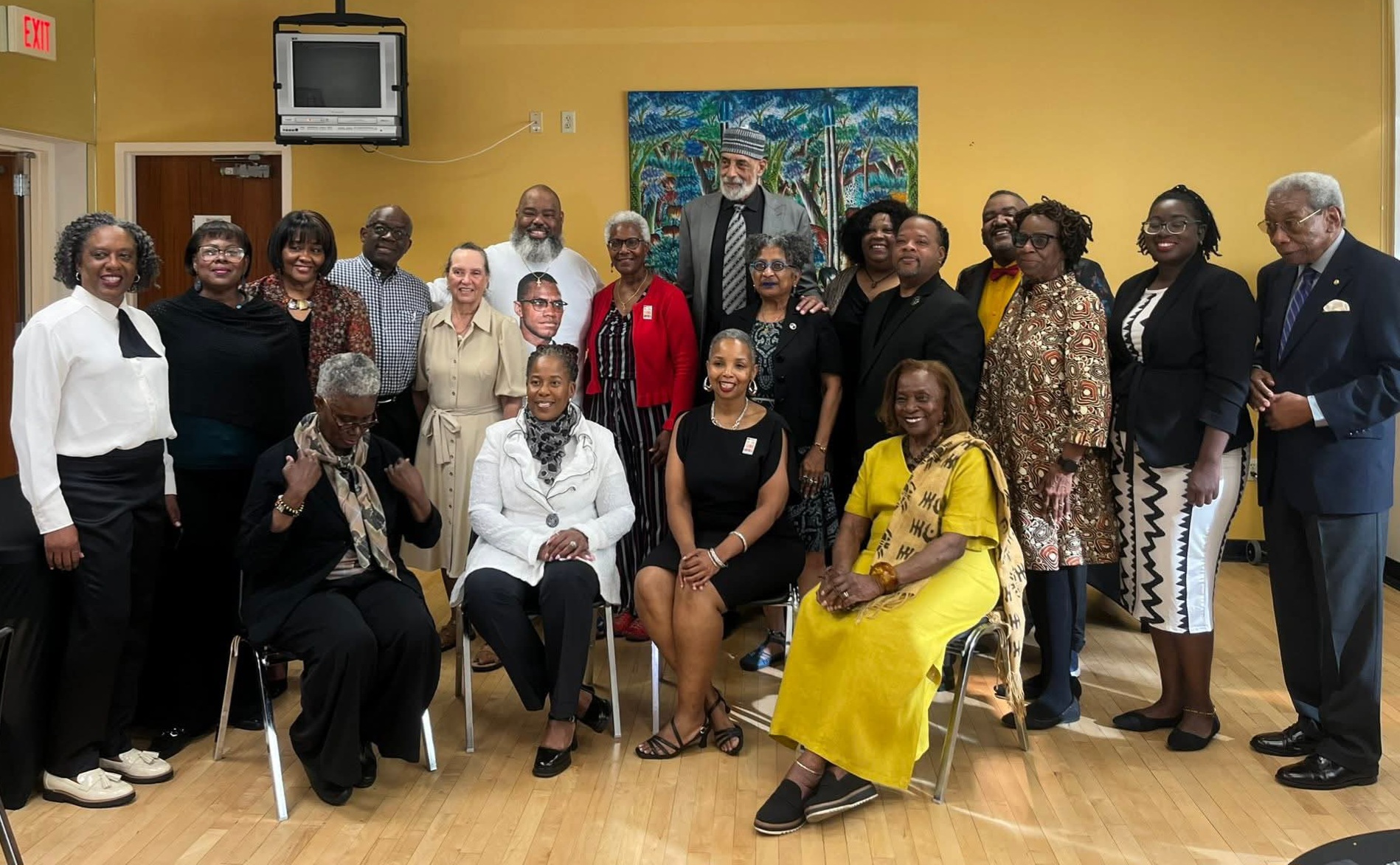 Dr. Whitehead visits AARLCC – ASALH South Florida